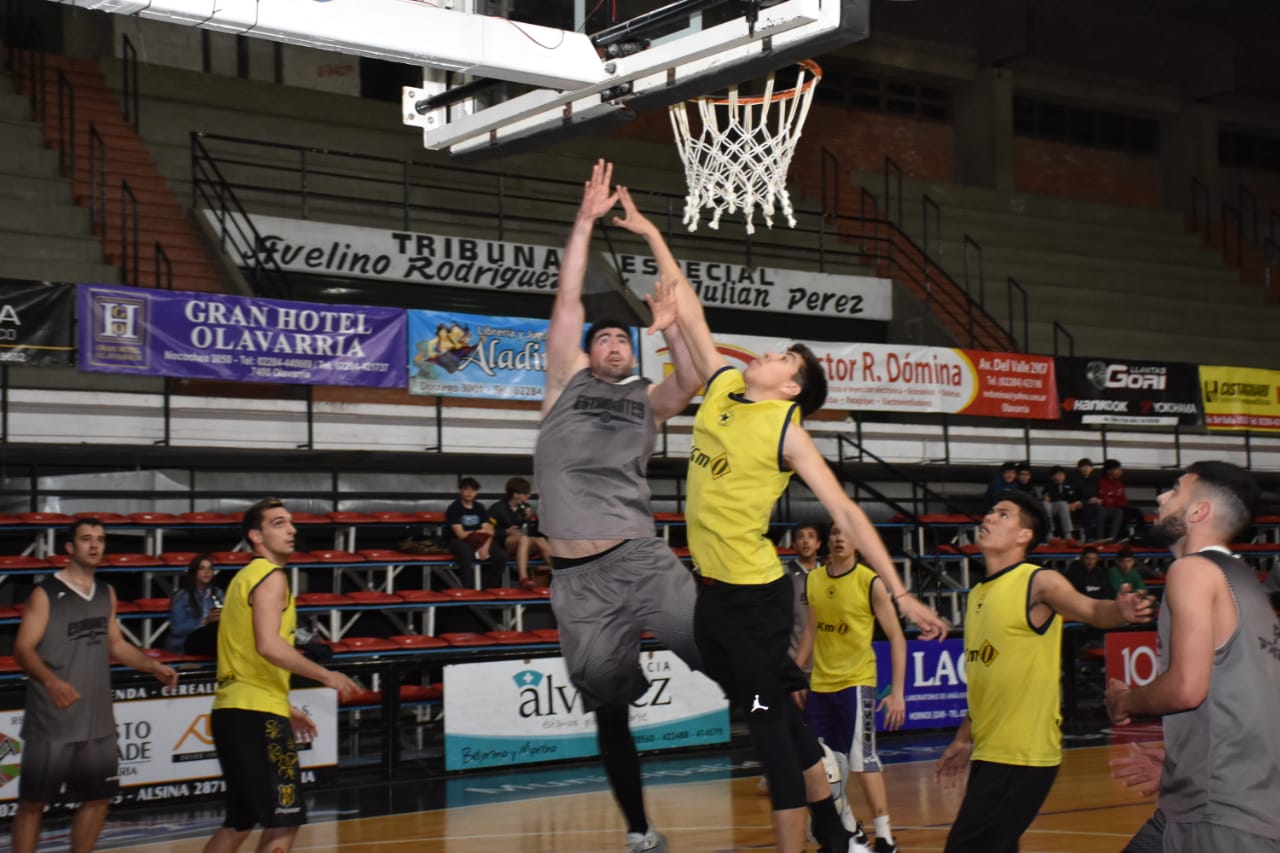 El Bata sigue con los amistosos de cara a la Liga 2019 - 2020 :: Canal ...