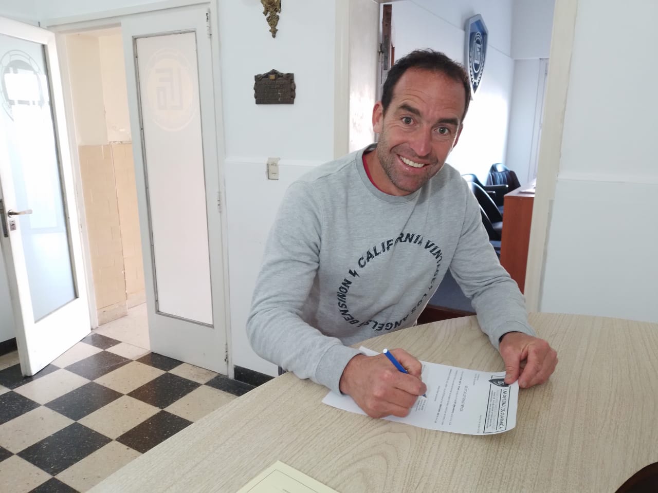 Ferro sumó un refuerzo de jerarquía y se retiró del mercado :: Canal Verte