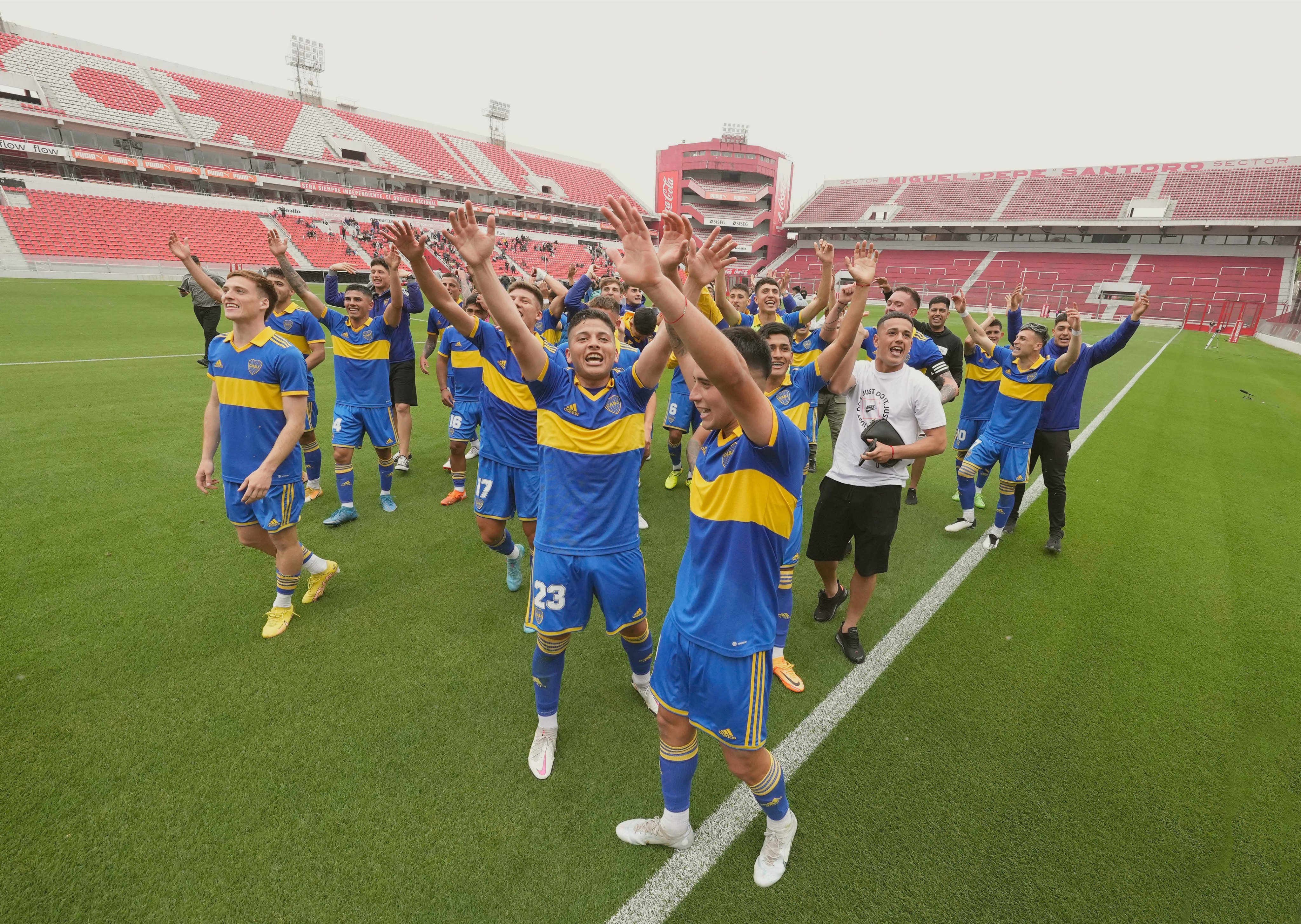 Mateo Mendía campeón con la Reserva de Boca :: Canal Verte