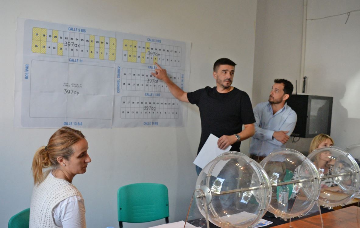 "En todos los bailes": una casa del TUVI fue para la secretaria de ...