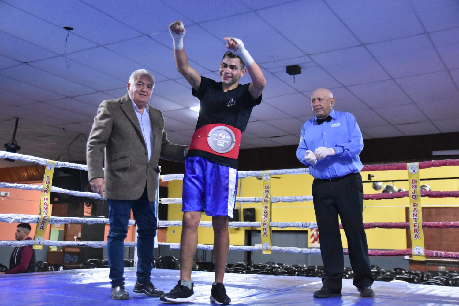 Alexander Farías se quedó con el título Interprovincial de boxeo ...