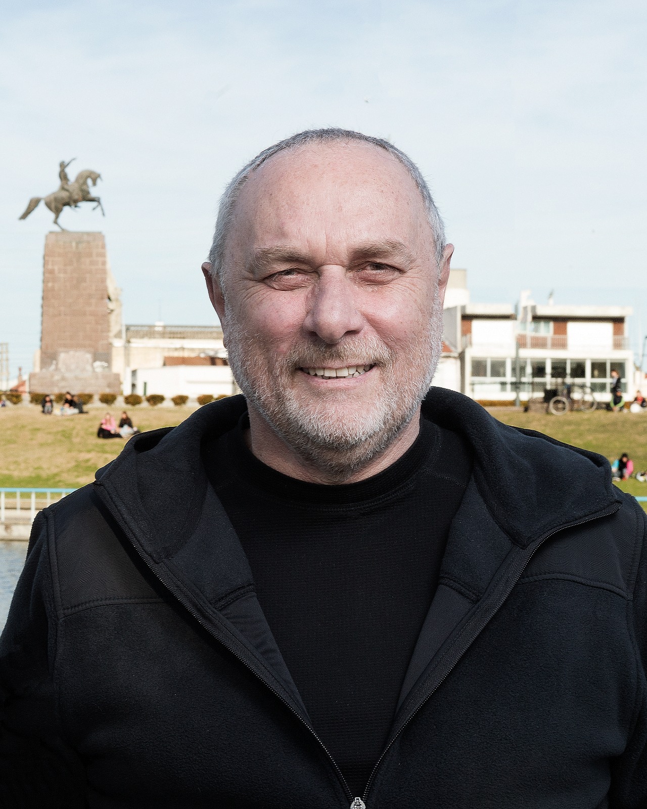 Spina lanzó su spot donde promete sanear el arroyo Tapalqué :: Canal Verte