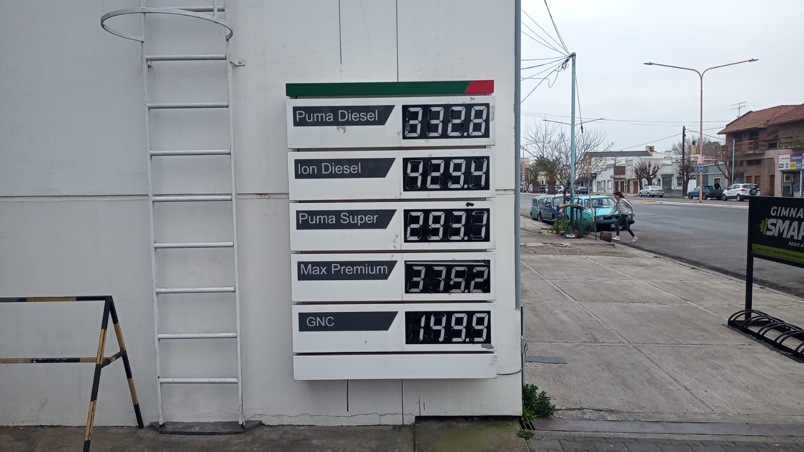 Shell, Axion y Puma subieron los precios de sus combustibles :: Canal Verte