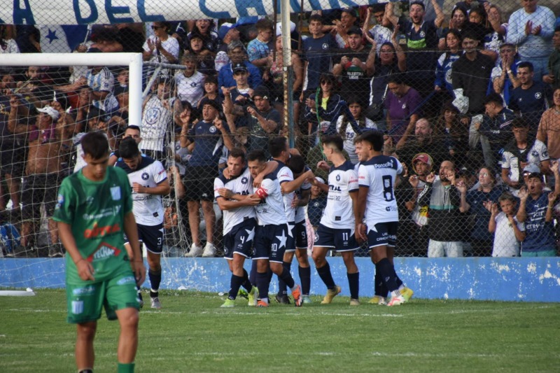 Ferro - Racing se reprogramó para este jueves a las 20 :: Canal Verte
