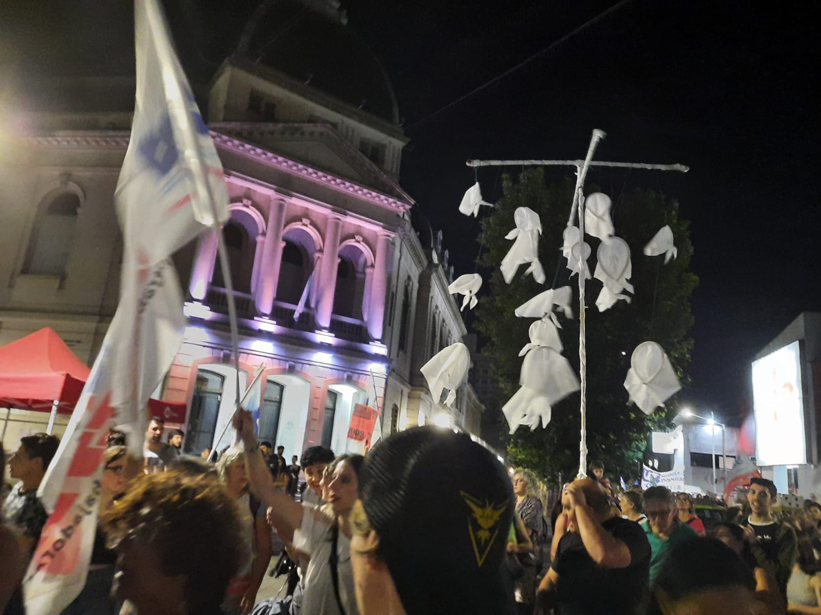 Con acto y marcha, conmemoraron el 24M en Olavarría :: Canal Verte