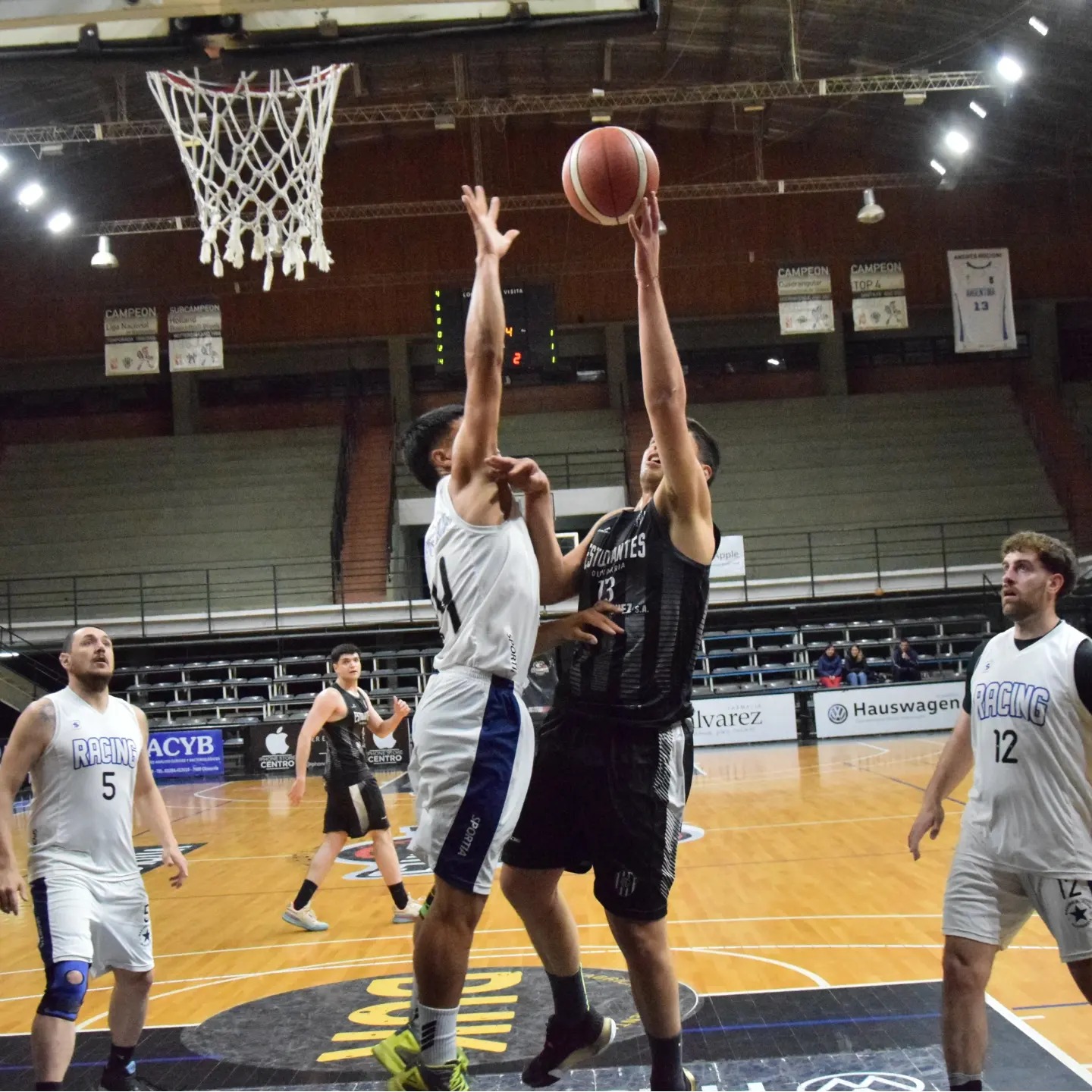 Ferro y el Bata festejaron en la “Fecha de clásicos” :: Canal Verte