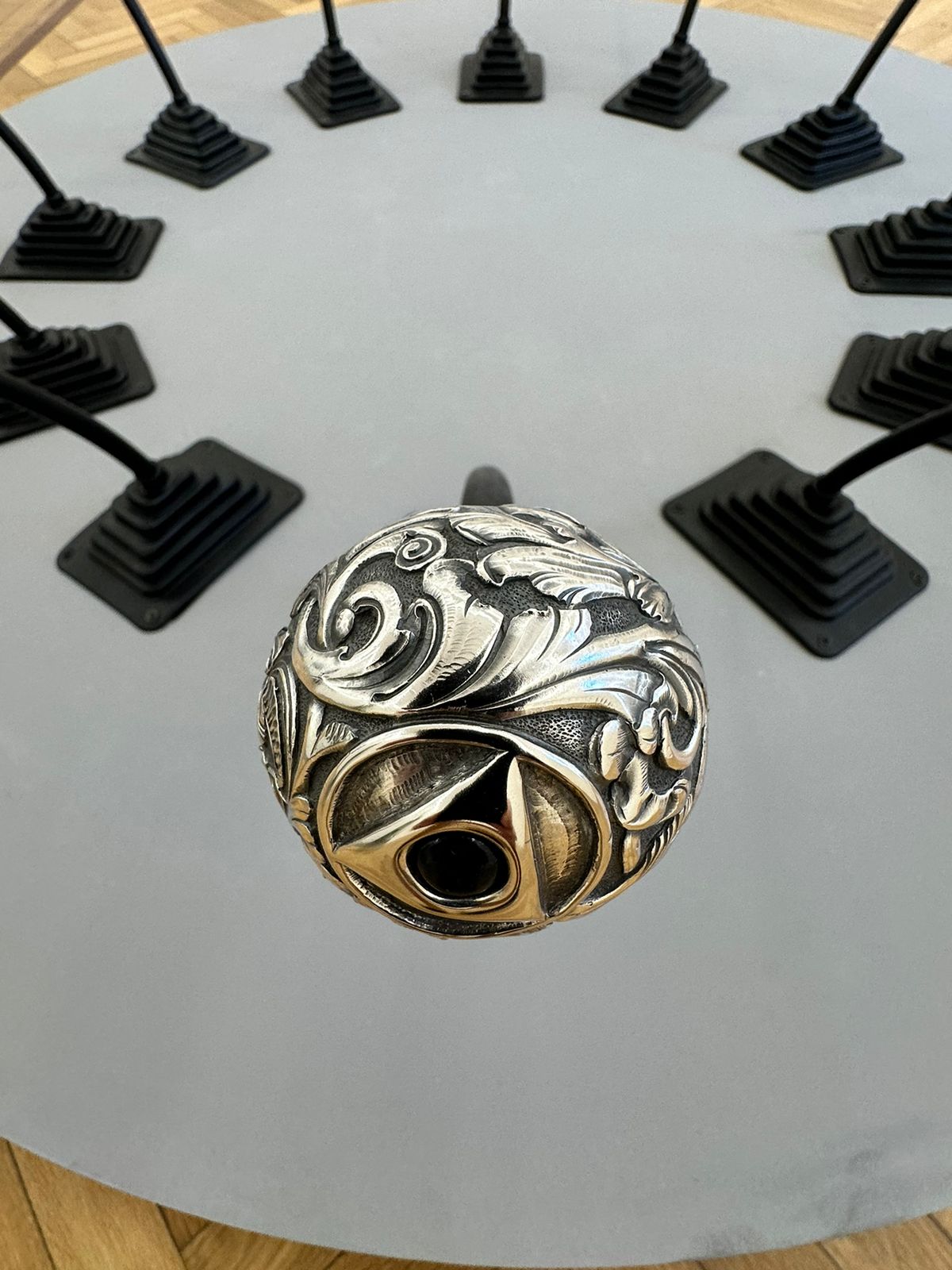 El artista olavarriense Valentín Demarco y su muestra “Las Vueltas ...