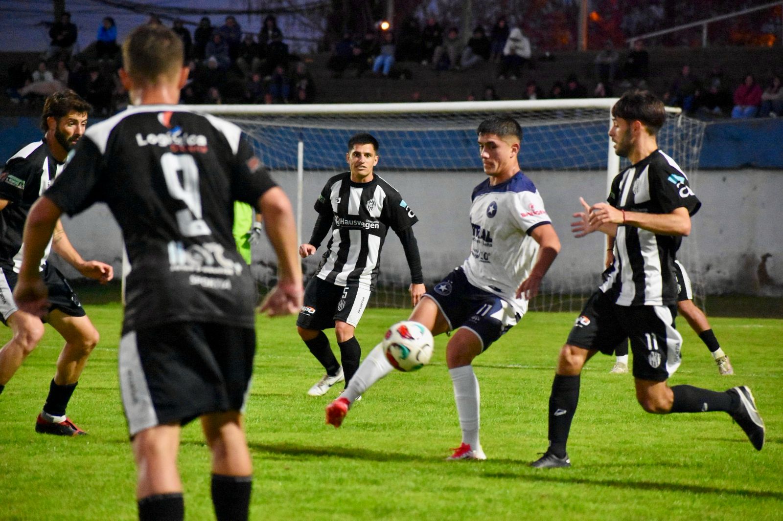 Racing y Estudiantes empataron en un atractivo partido :: Canal Verte