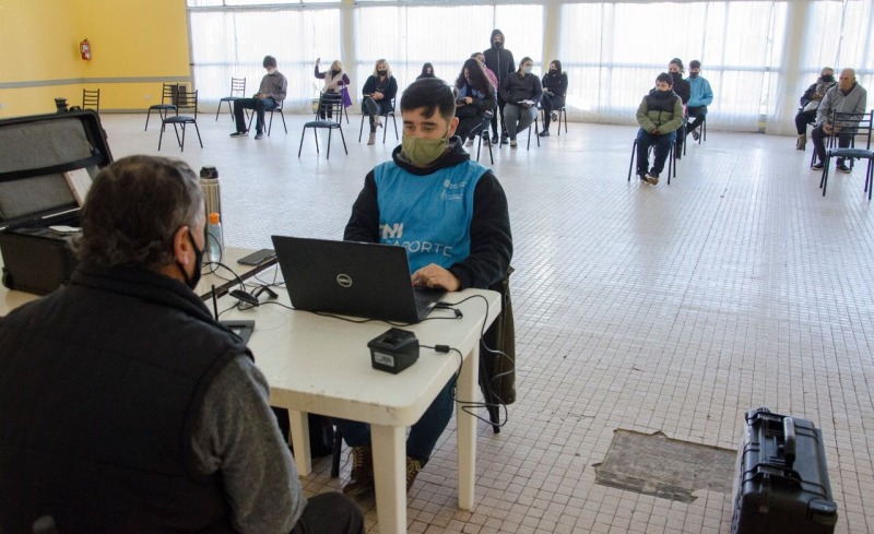 Nuevo operativo de documentación del Renaper :: Canal Verte